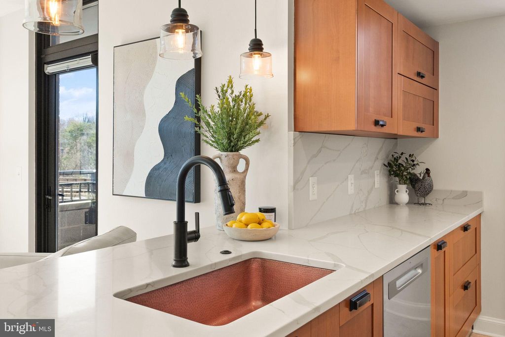 2451 Midtown Ave #818, Alexandria, VA 22303 - See Est. Value, Schools ...