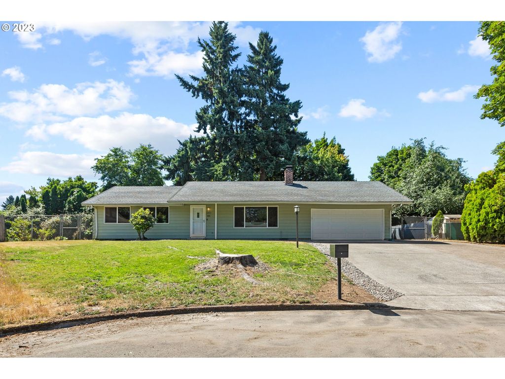 12313 NE 32nd St, Vancouver, WA 98682 - See Est. Value, Schools & More