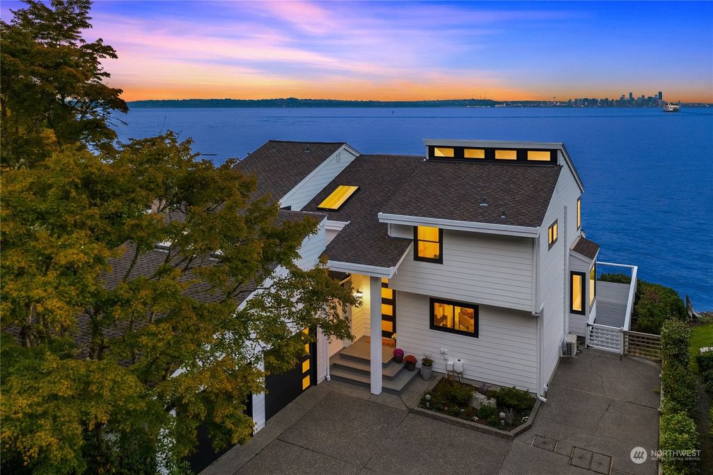4692 Rockaway Beach Road NE, Bainbridge Island, WA 98110 | MLS# 2175860 ...
