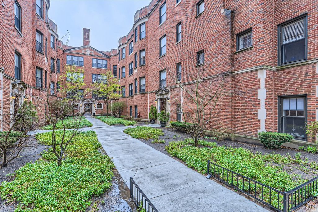1431 W Elmdale Ave #2B, Chicago, IL 60660 - See Est. Value, Schools & More