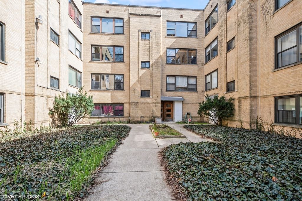 7411 N Seeley Ave #2C, Chicago, IL 60645 - See Est. Value, Schools & More