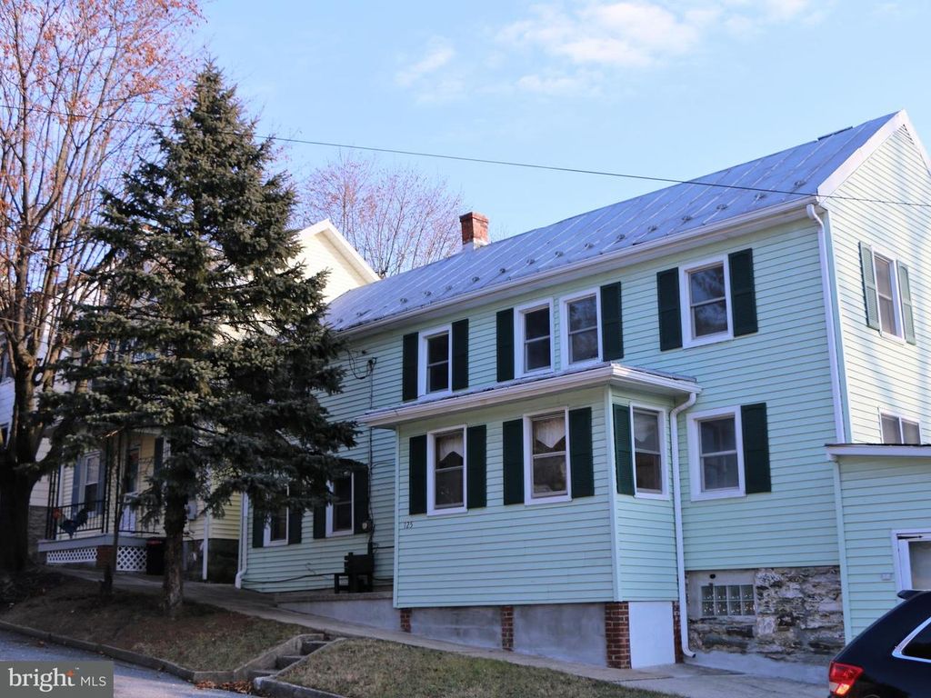 125 Main St, New Windsor, MD 21776 - See Est. Value, Schools & More