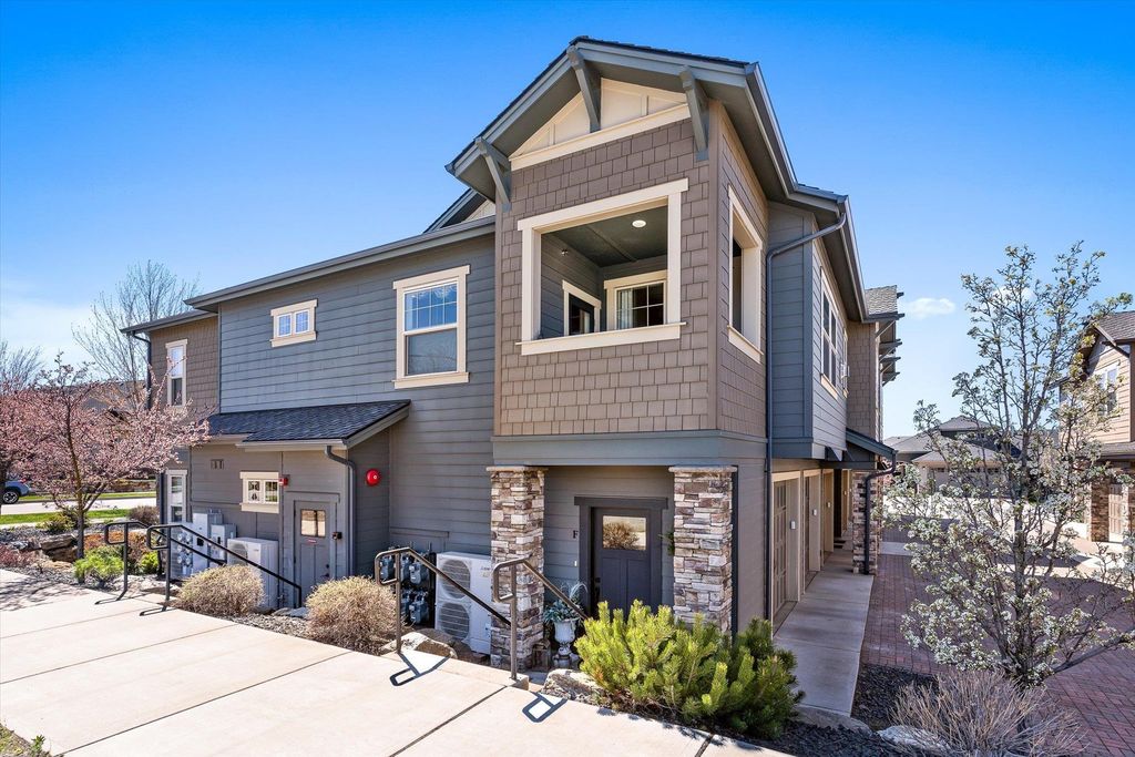 24499 E Pinnacle Ct #F, Liberty Lake, WA 99019 | MLS# 202415373 | Trulia