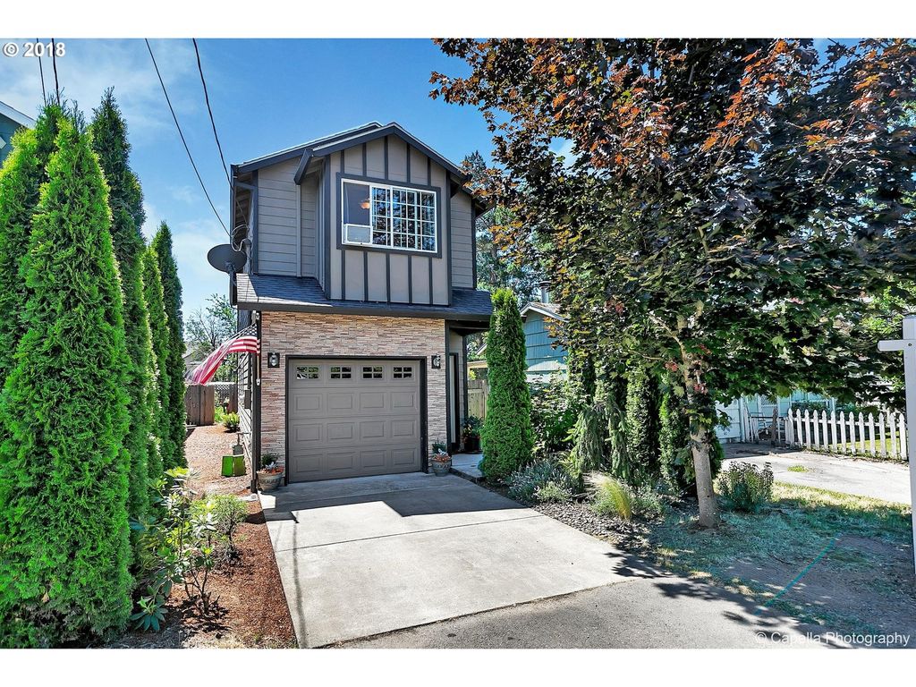 9022 Se Pne, Portland, OR 97216 - See Est. Value, Schools & More