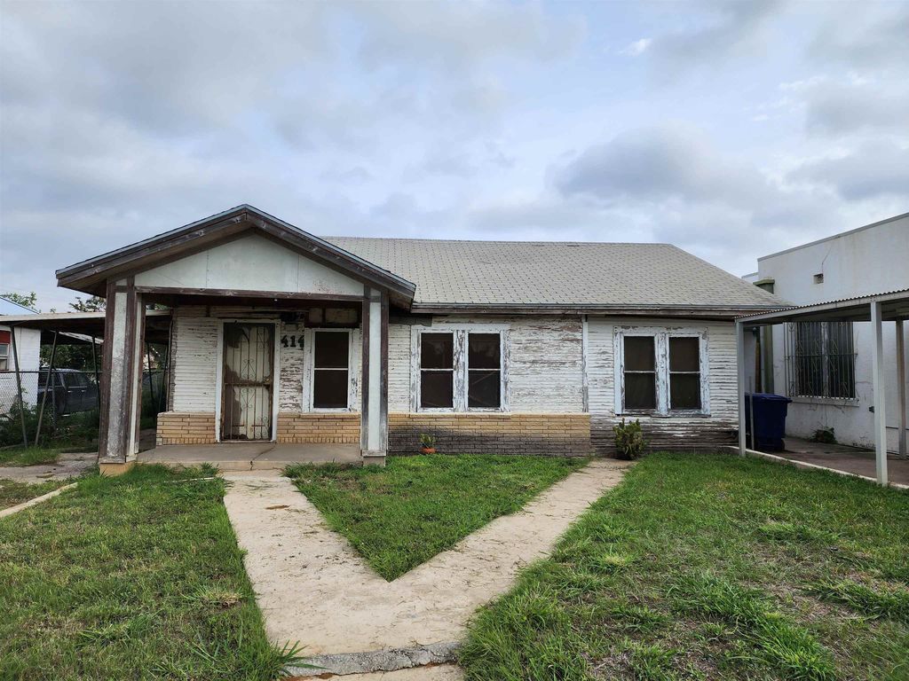 414 Corpus Christi St, Laredo, TX 78040 - See Est. Value, Schools & More
