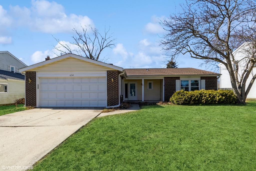 1232 Mill Creek Dr, Buffalo Grove, IL 60089 - See Est. Value, Schools ...