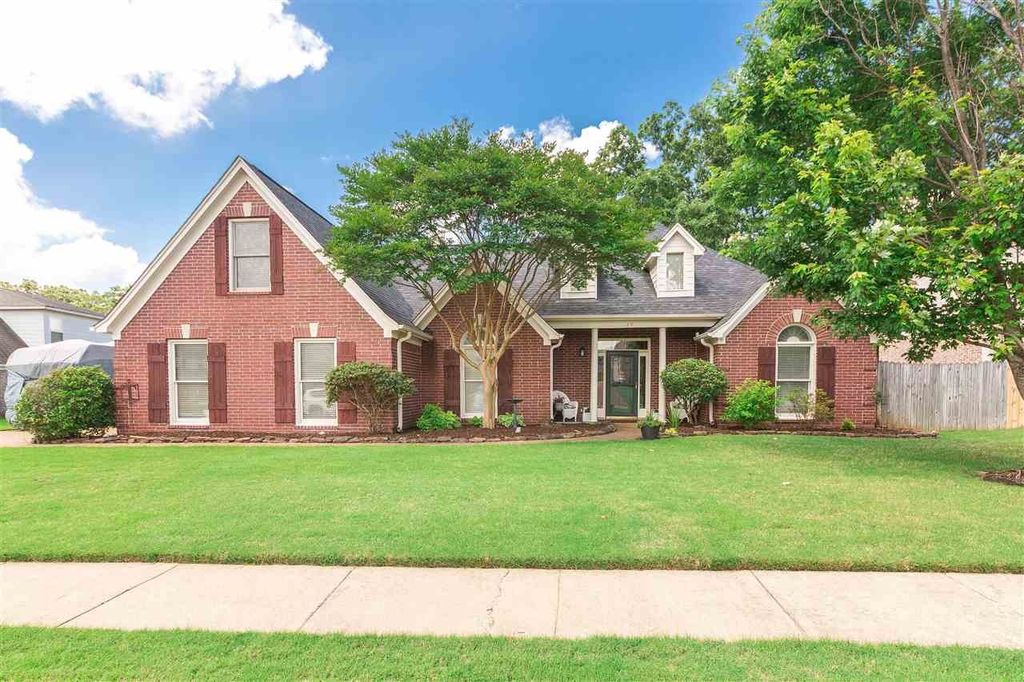 1369 Forest Run Cv #78, Cordova, TN 38016 - See Est. Value, Schools & More