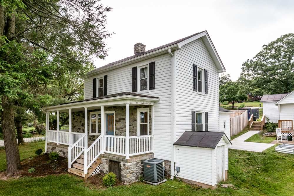 5500 Glade View Dr, Bridgewater, VA 22812 - See Est. Value, Schools & More