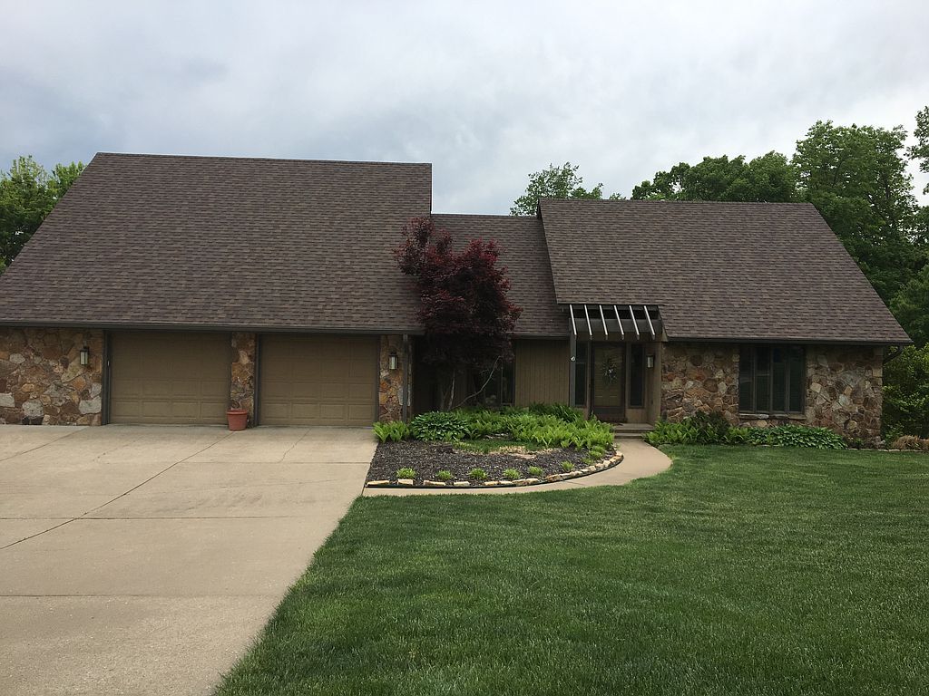 2110 Scenic Dr, Jefferson City, MO 65101 - See Est. Value, Schools & More