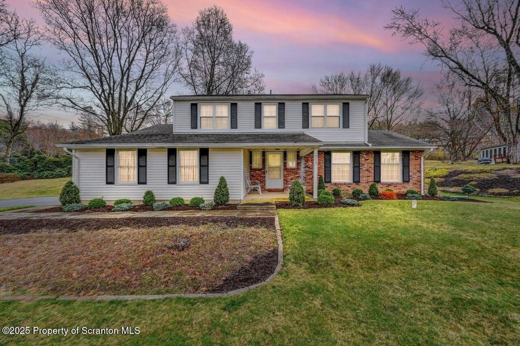 115 Jermyn Dr, Clarks Summit, PA 18411 - See Est. Value, Schools & More