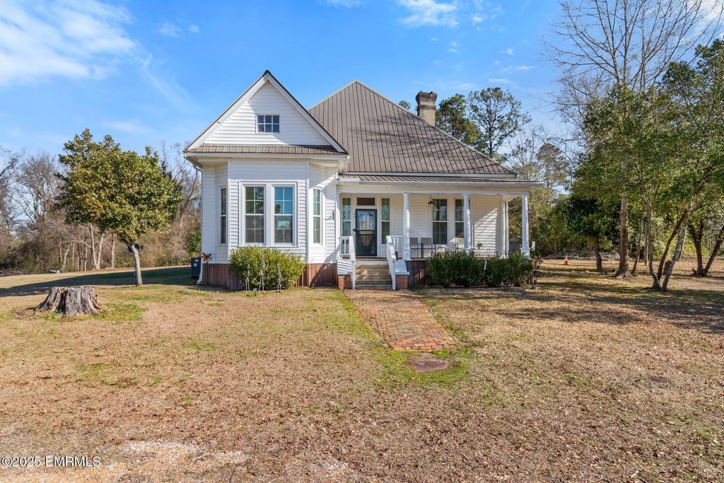 46 John C. Stennis Ave, Dekalb, MS 39328 | MLS# 25-46 | Trulia