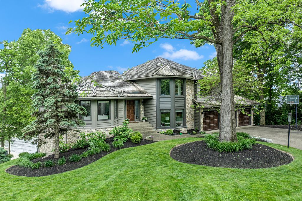 11941 Sand Dollar Cir, Indianapolis, IN 46256 | MLS# 21978081 | Trulia