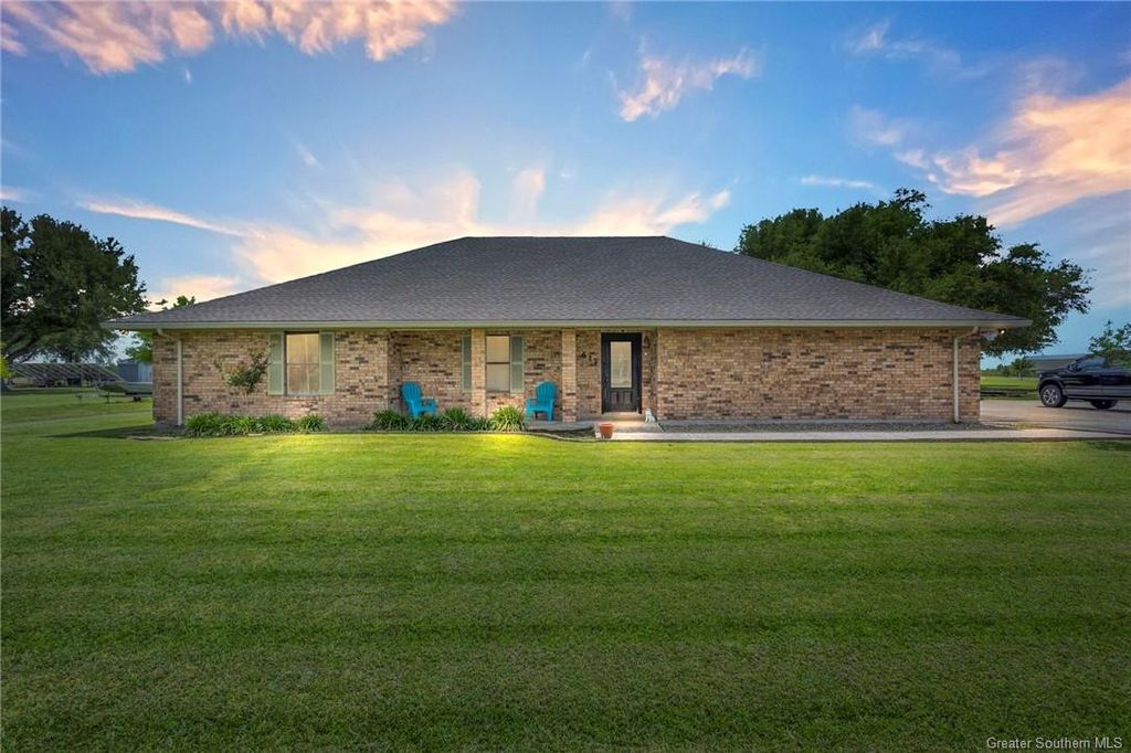 617 Arsene Lebleu Rd, Lake Charles, LA 70607 - See Est. Value, Schools ...
