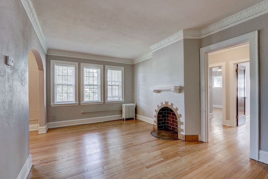 5411 W. Wisconsin - Milwaukee, WI | Trulia