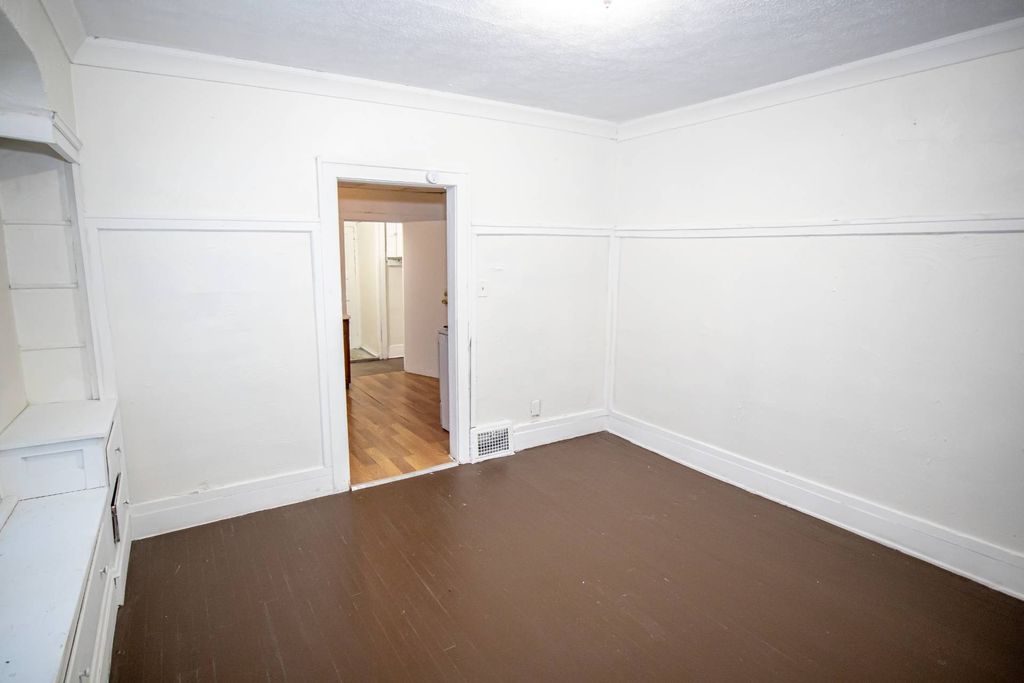 3332 E 145th St #1, Cleveland, OH 44120 | Trulia