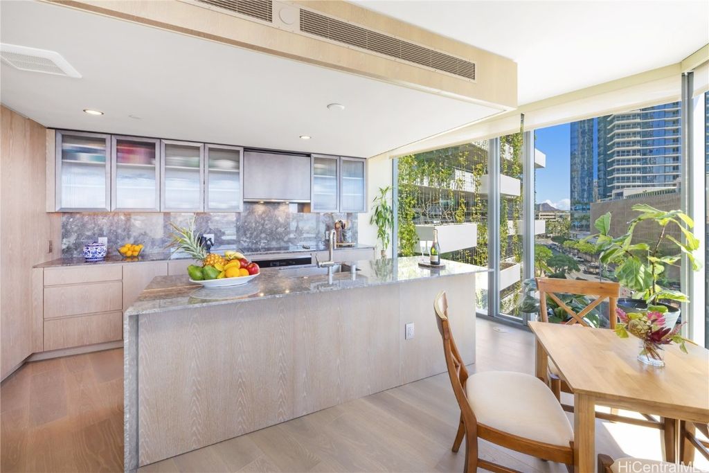 1000 Auahi St #500, Honolulu, HI 96813 - See Est. Value, Schools & More