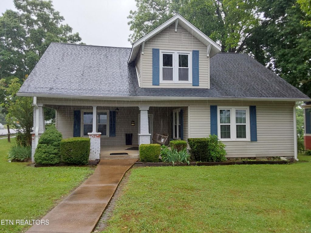 824 Pennsylvania Ave, Etowah, TN 37331 | MLS# 1264959 | Trulia