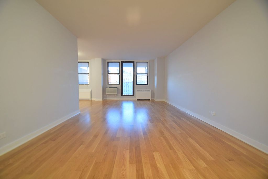 1700 Grand Concourse #4B, Bronx, NY 10457 - See Est. Value, Schools & More