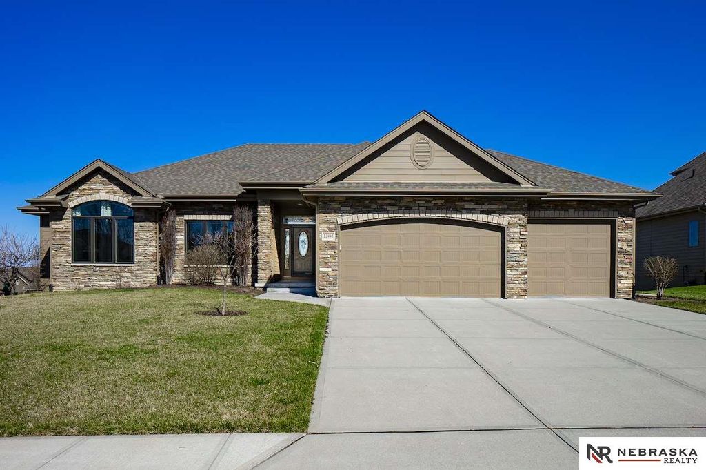 12441 S 81st Ave, Papillion, NE 68046 | Trulia