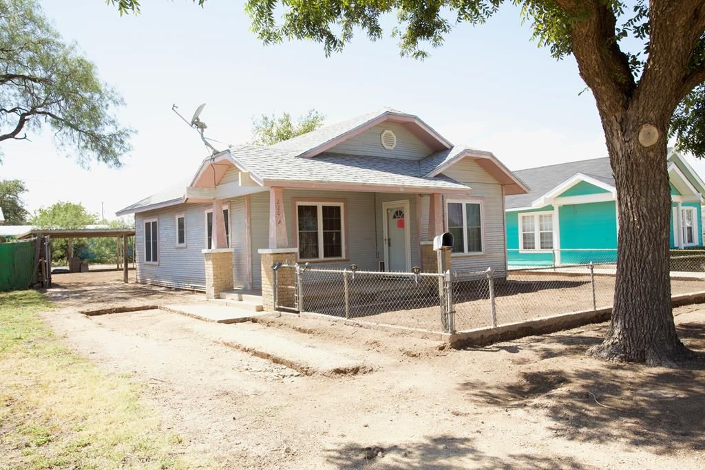 2204 S Main St, Big Spring, TX 79720 - See Est. Value, Schools & More