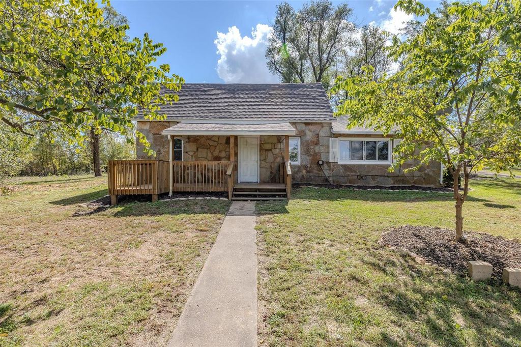 17460 Edison Rd, Lebanon, MO 65536 - See Est. Value, Schools & More