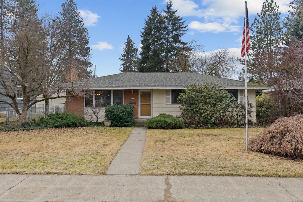 2623 W Providence Ave, Spokane, WA 99205 - See Est. Value, Schools & More