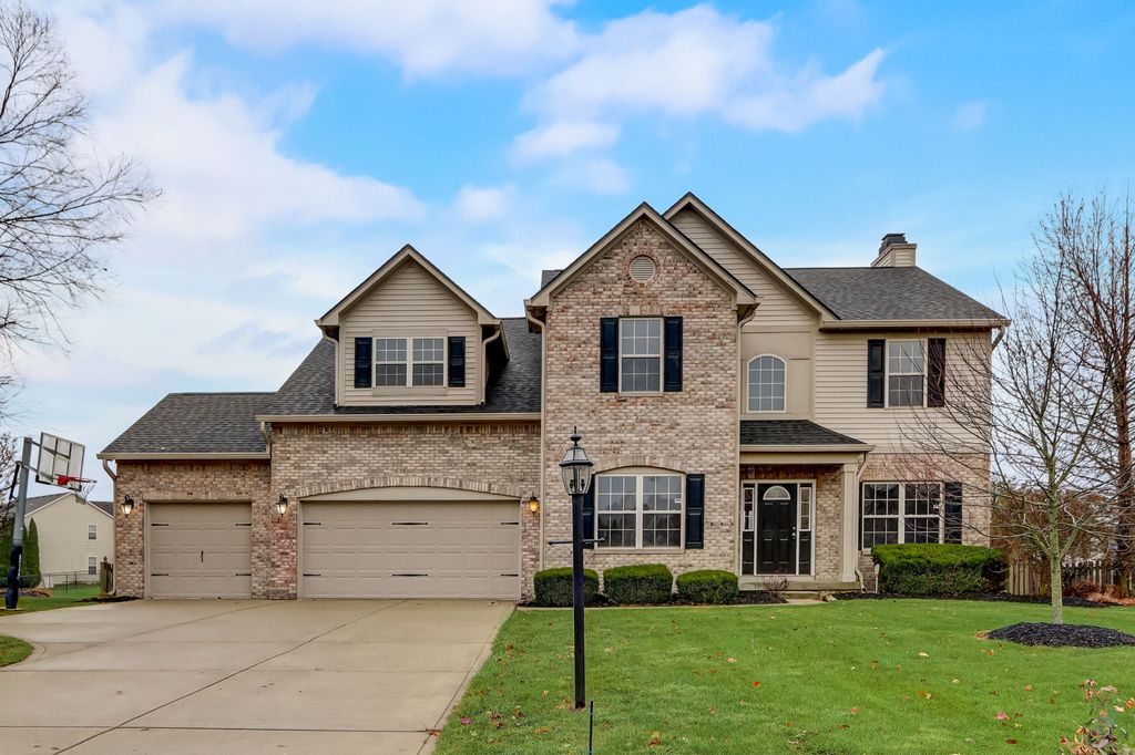 8429 Tuskin Way, Indianapolis, IN 46278 - See Est. Value, Schools & More