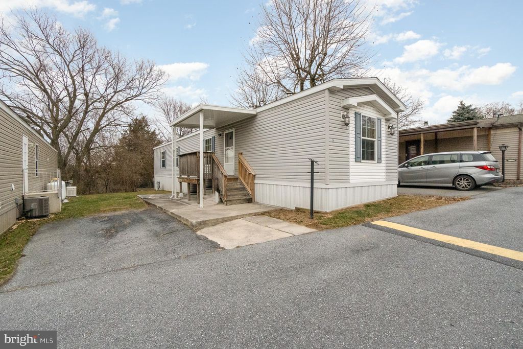 3 Olivers Park Dr, Annville, PA 17003 - See Est. Value, Schools & More