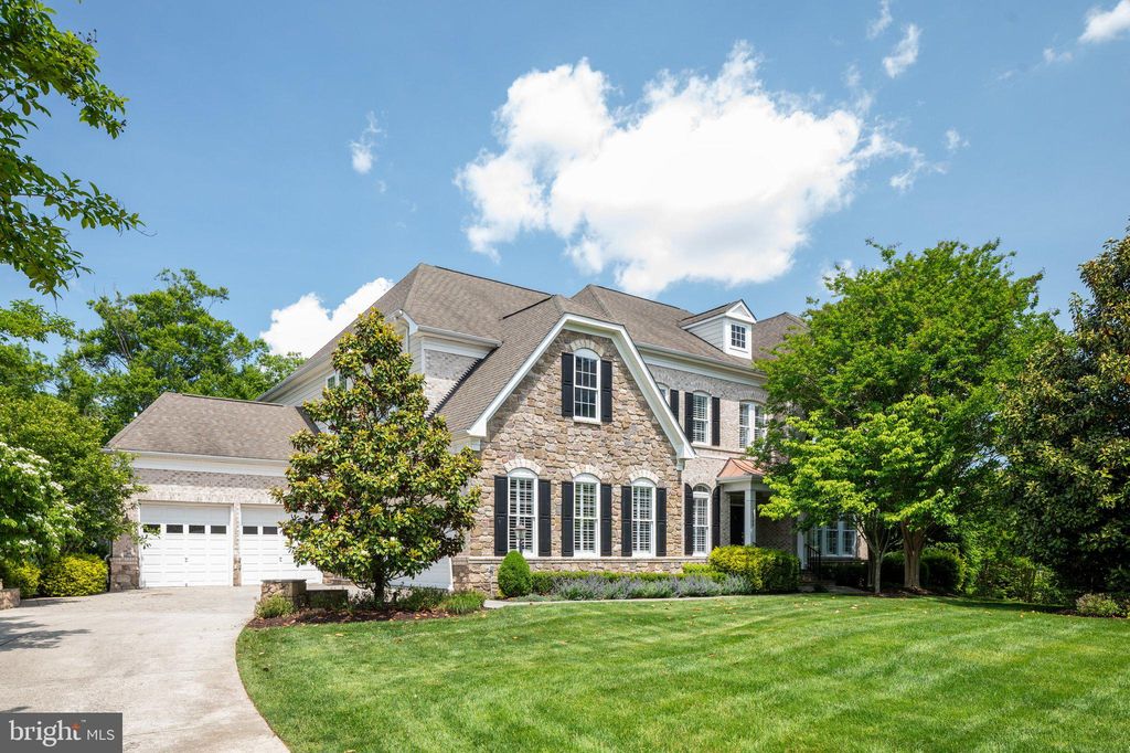 18898 Shropshire Ct, Leesburg, VA 20176 - See Est. Value, Schools & More