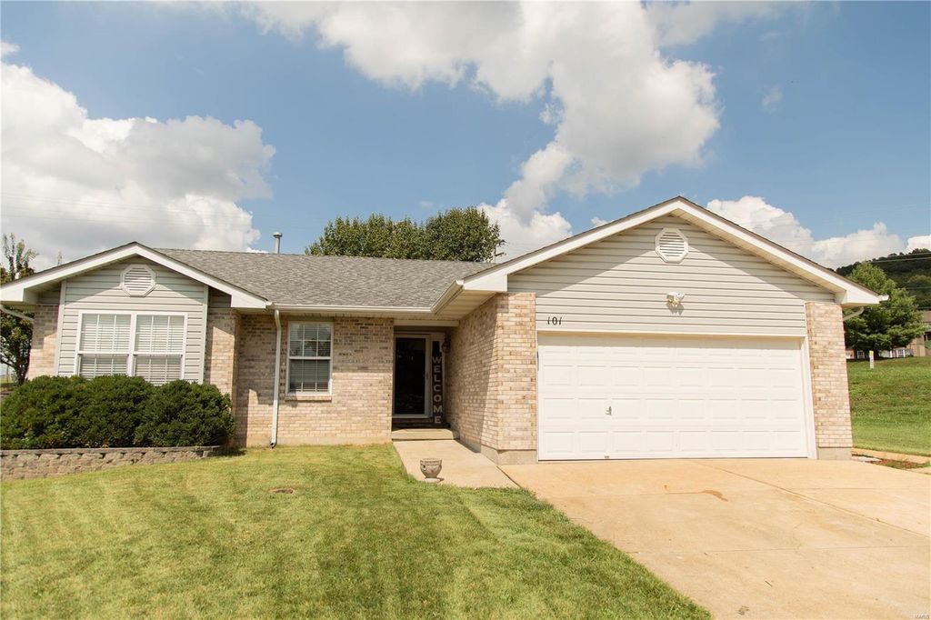 101 Seckman Spring Cir, Imperial, MO 63052 | Trulia