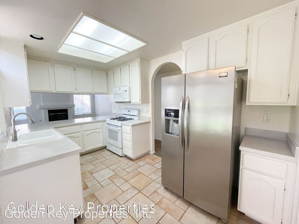 3581 Cameo Dr #34, Oceanside, CA 92056 - See Est. Value, Schools & More