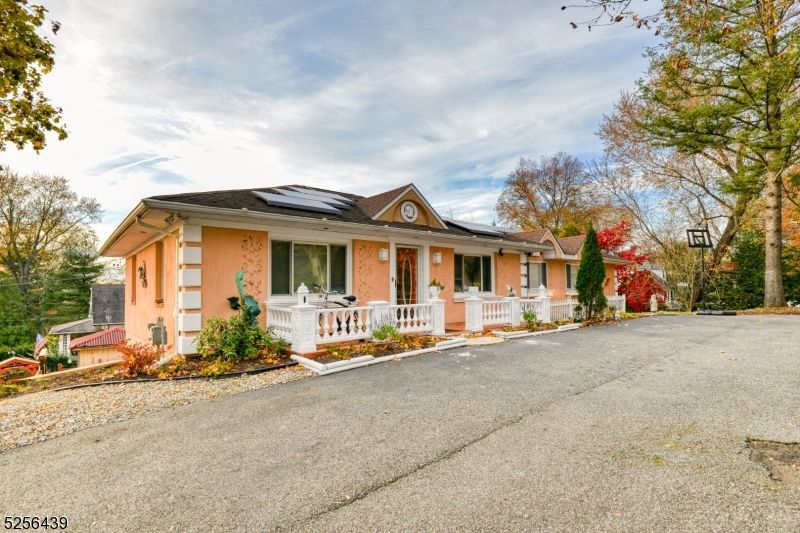 1083 Alps Rd, Wayne, NJ 07470 - See Est. Value, Schools & More