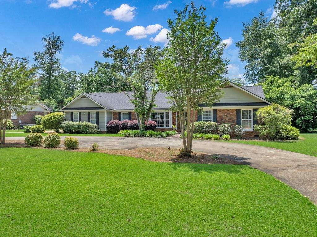 2313 E Doublegate Dr, Albany, GA 31721 - See Est. Value, Schools & More