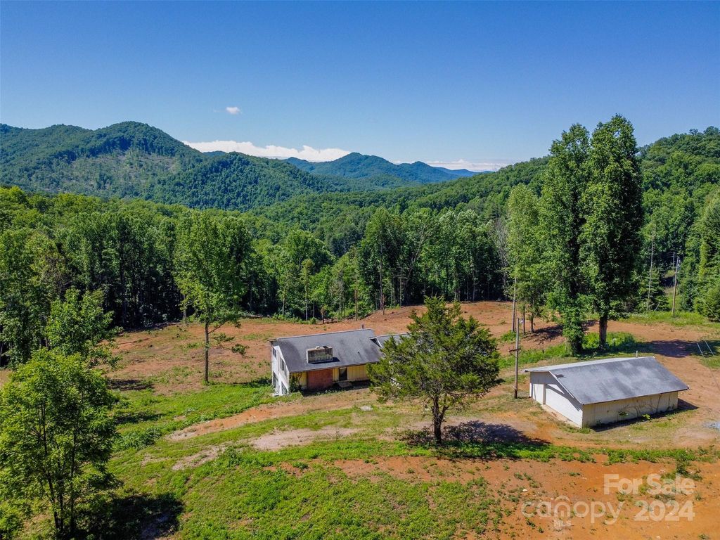 8125 Ellijay Rd, Franklin, NC 28734 | MLS# 4136492 | Trulia