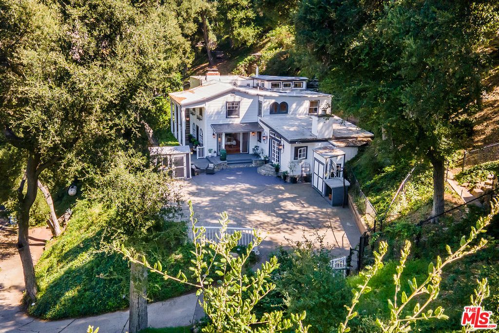 1125 Old Topanga Canyon Rd, Topanga, CA 90290 - See Est. Value, Schools ...