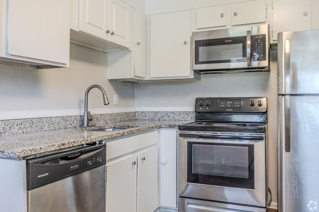 1466 Rock Cut Rd #C-5, Forest Park, GA 30297 - See Est. Value, Schools ...