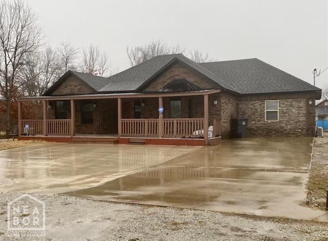 708 W Walnut St, Walnut Ridge, AR 72476 - See Est. Value, Schools & More