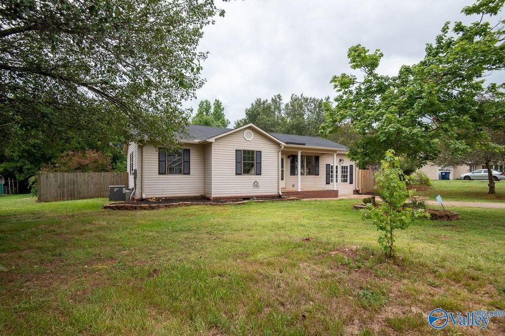 184 Effie Dr #10, Hazel Green, AL 35750 - See Est. Value, Schools & More