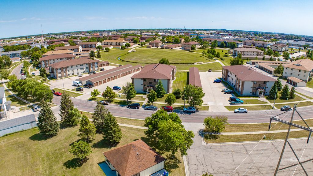 4318-4416 9th Avenue Cir SW #285950765, Fargo, ND 58103 - See Est ...