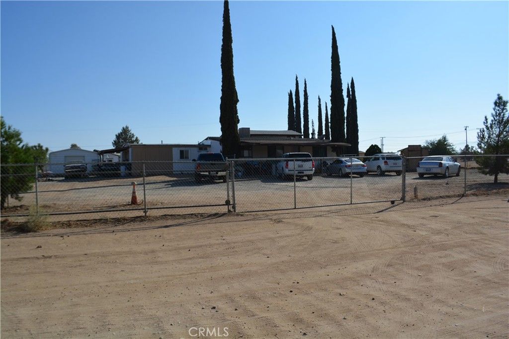 13375 Larch St, Oak Hills, CA 92344 | Trulia