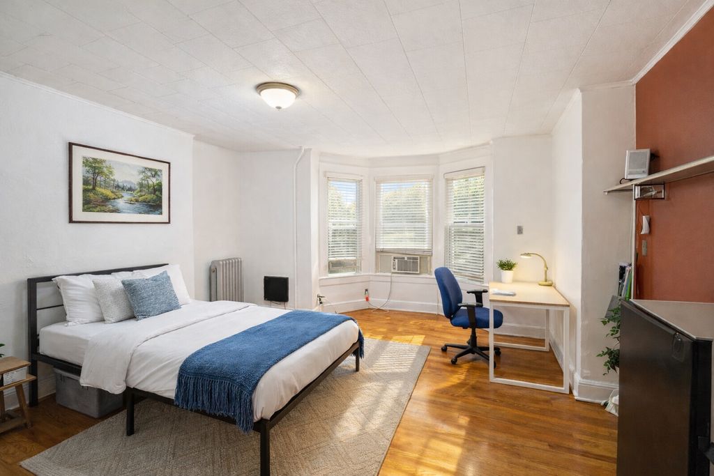 73 Washington St #2, Harrison, NJ 07029 - See Est. Value, Schools & More