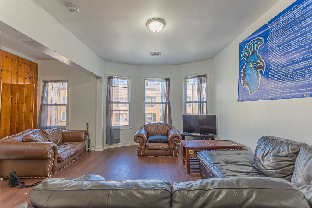 65 Clifton Pl #1, Jersey City, NJ 07304 | Trulia