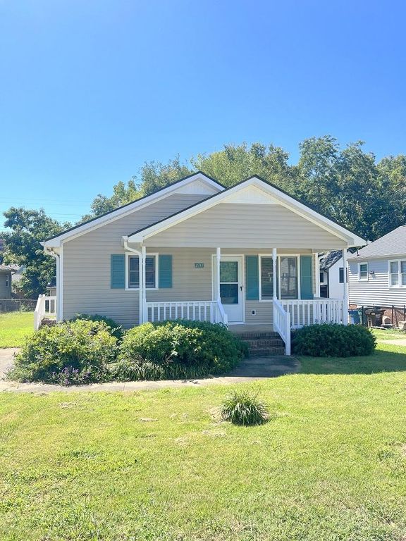 2717 Crest St, Durham, NC 27705 | Trulia 2717 Crest St, Durham, NC 27705 | Trulia