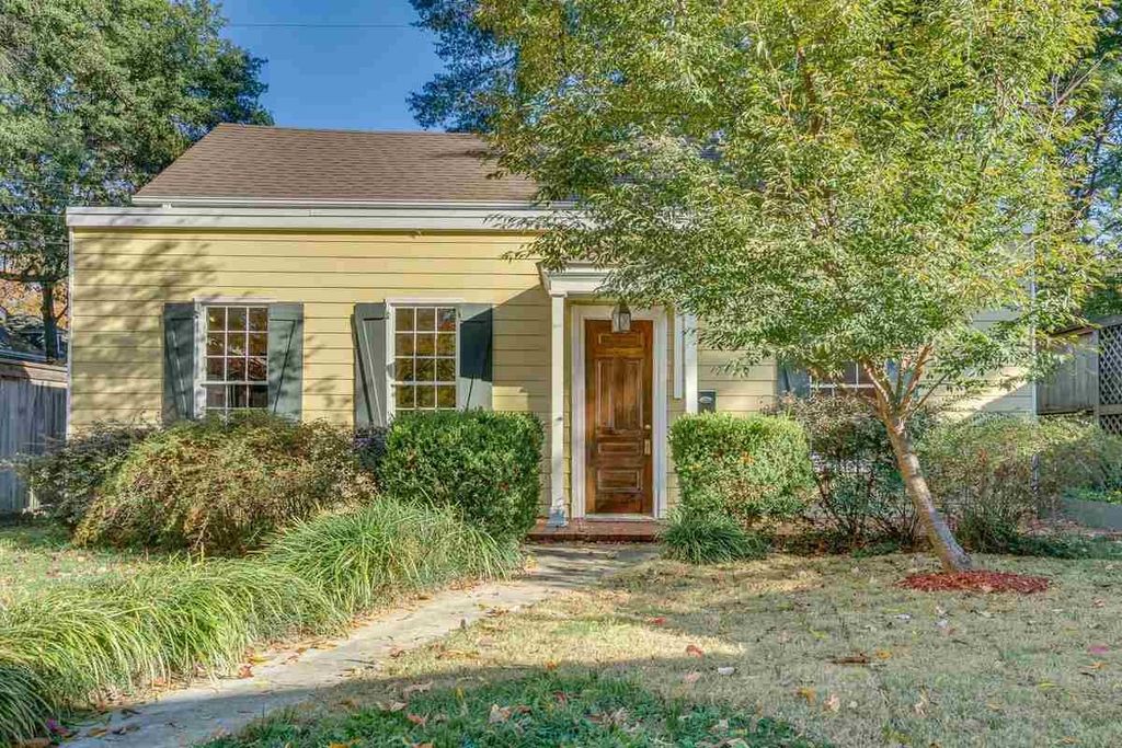 300 N McLean Blvd #1, Memphis, TN 38112 - See Est. Value, Schools & More