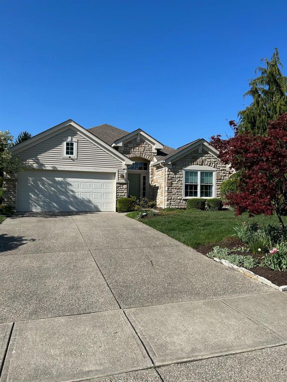 450 Autumnwind Dr, Lebanon, OH 45036 - See Est. Value, Schools & More