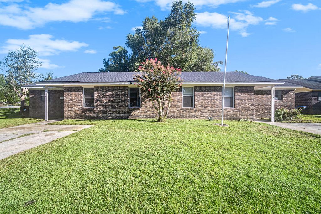 101 Canvasback Dr, Summerville, SC 29483 - See Est. Value, Schools & More