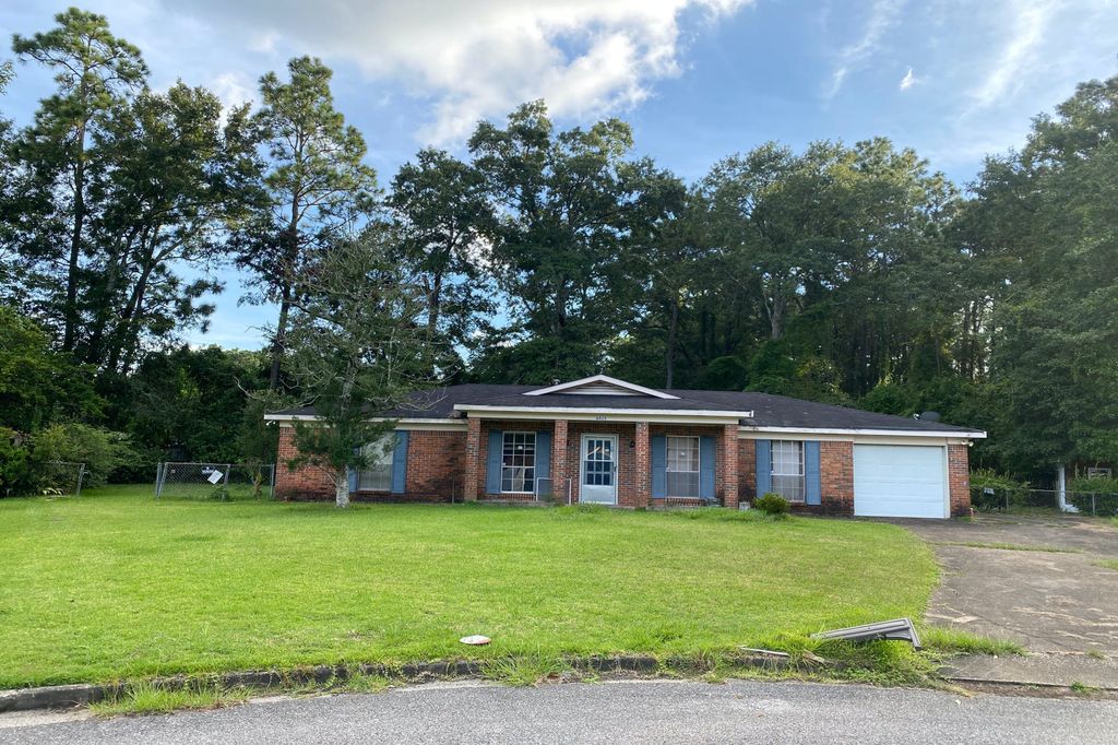 6825 Norfolk Ct, Mobile, AL 36608 - See Est. Value, Schools & More