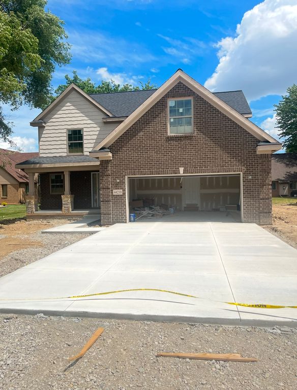 44210 Romeo Plank Rd, Clinton Township, MI 48038 - See Est. Value ...