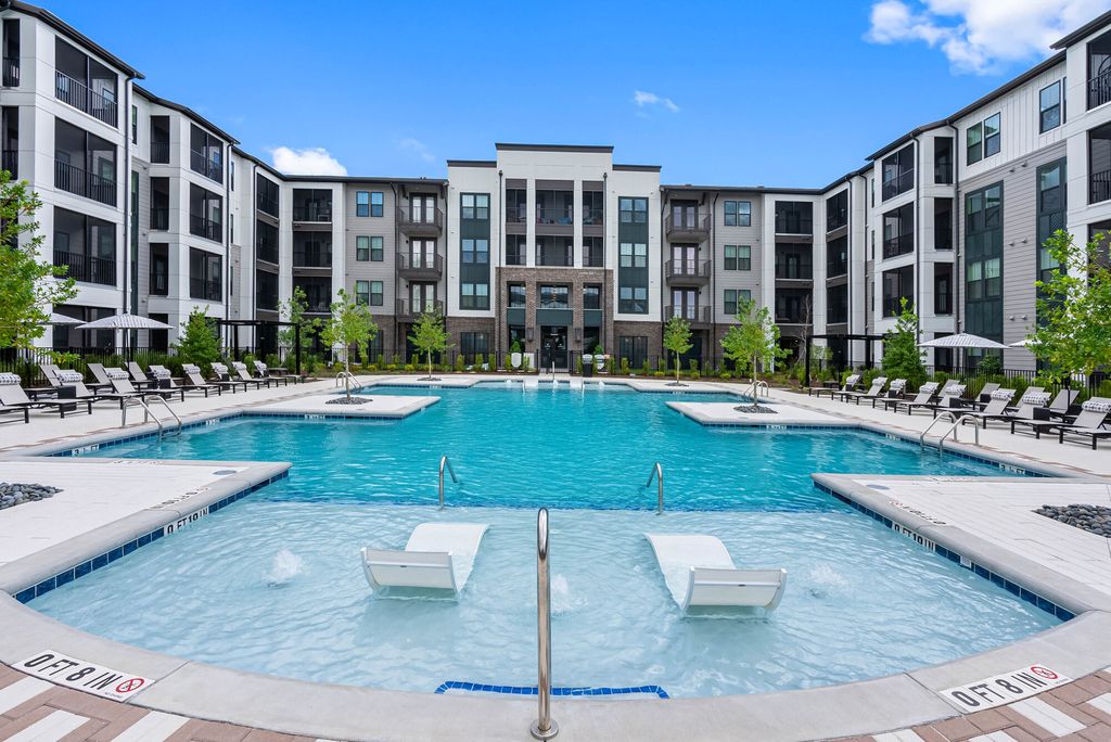 1001 Broadbank Dr #416, Leland, NC 28451 - See Est. Value, Schools & More