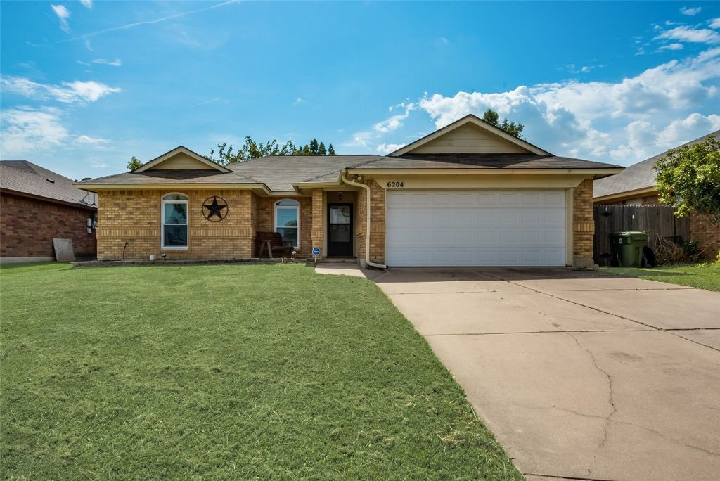 6204 Aires Dr, Arlington, TX 76001 | Trulia